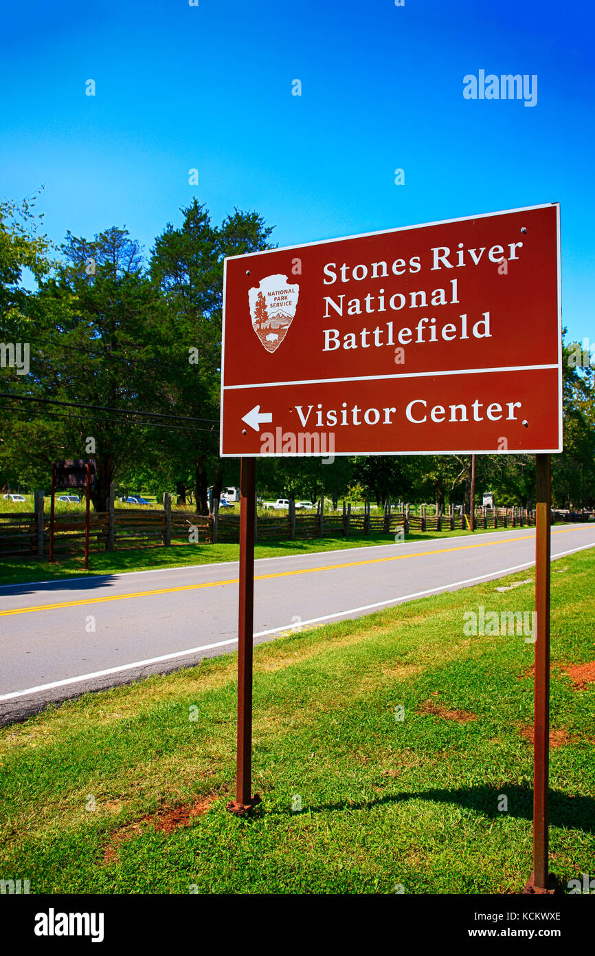 Roadside National Parks sign at Stones River Battlefield and Cemetery ...