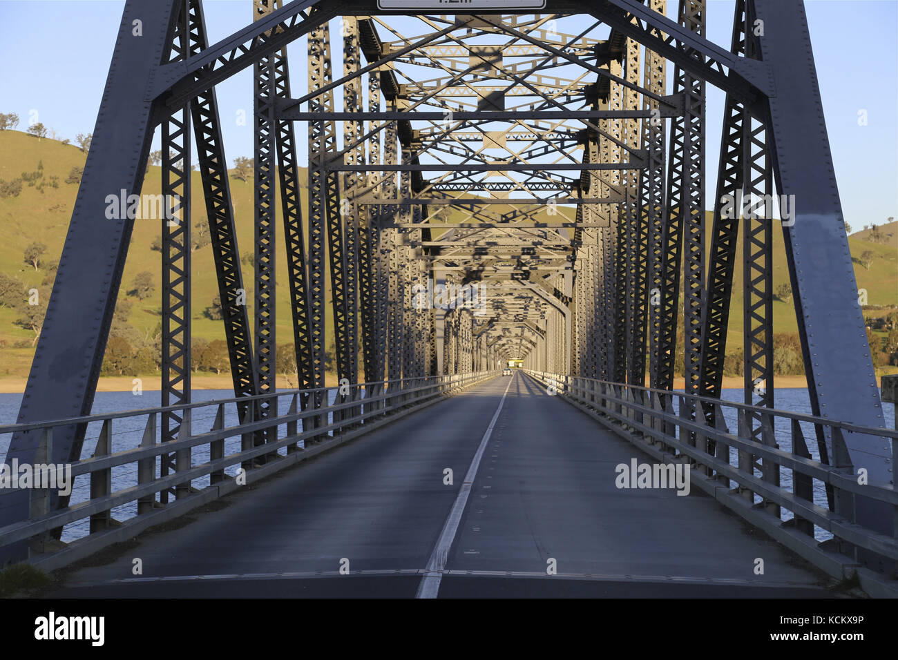 Bethanga Bridge over Lake Hume,road bridge linking New South Wales and ...