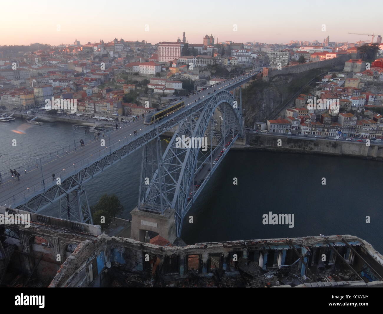 Porto big bridge hi-res stock photography and images - Alamy