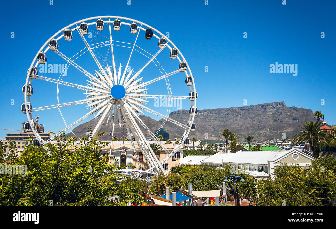 Ferris wheel at the waterfront in Cape Town Stock Photo - Alamy