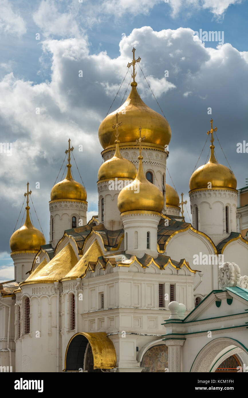 Onion domes of Kremlin Cathedrals in Moscow,Russia Stock Photo - Alamy Onion domes of Kremlin Cathedrals in Moscow,Russia Stock Photo - Alamy