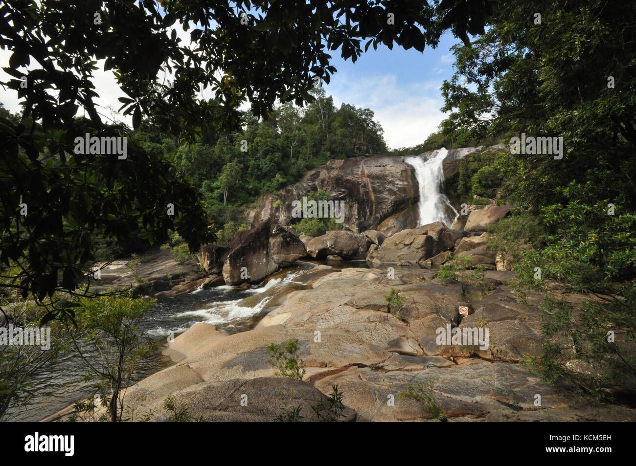 Murray Falls, Girramay National Park, Queensland, Australia Stock Photo ...