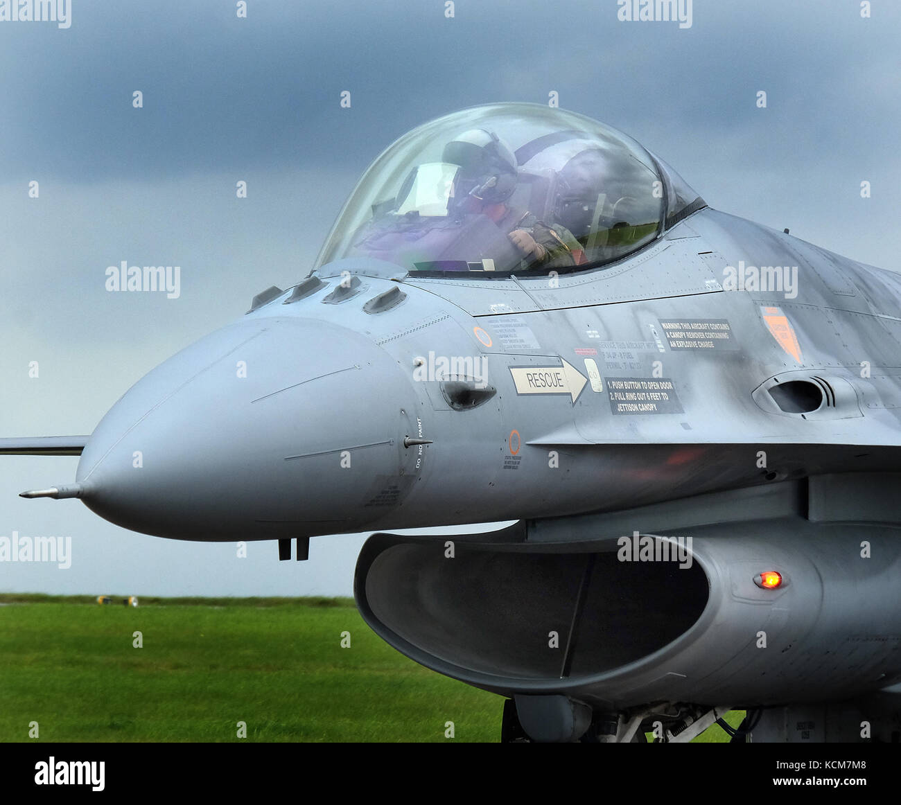Lockheed martin F16 Fighting Falcon Stock Photo - Alamy
