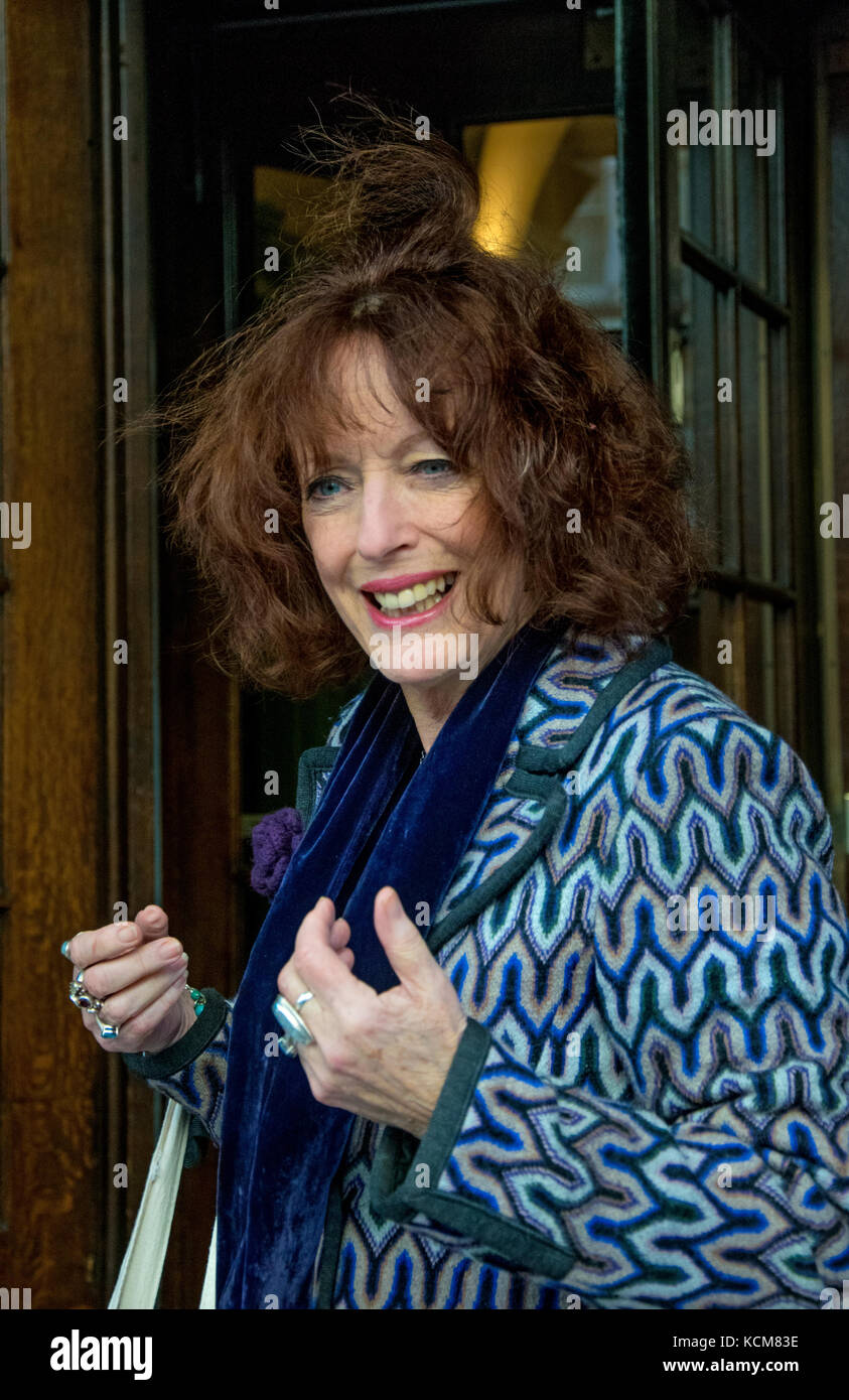 Bel mooney hi-res stock photography and images - Alamy