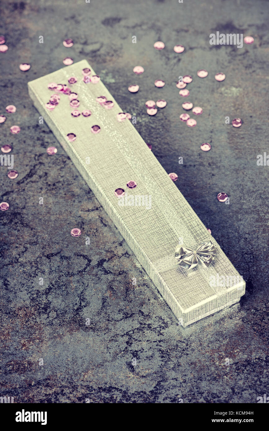 Pesent hi-res stock photography and images - Alamy