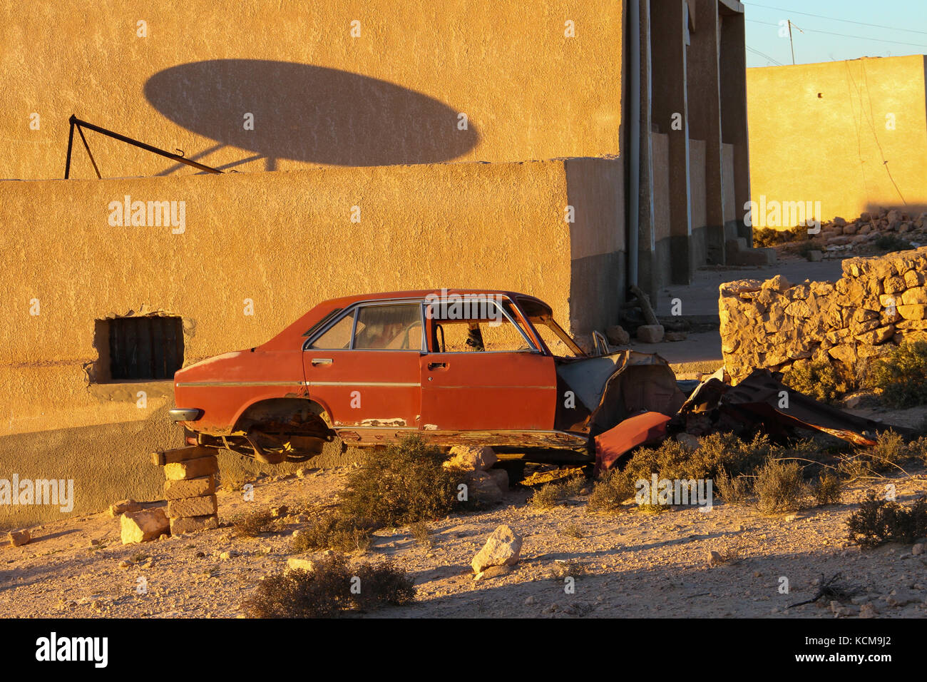 Car libya hi-res stock photography and images - Alamy