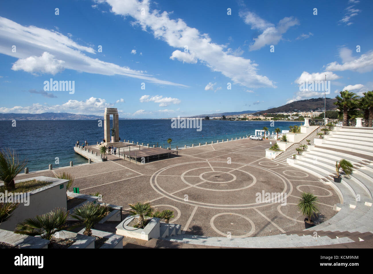 Lungomare falcomata hi-res stock photography and images - Alamy