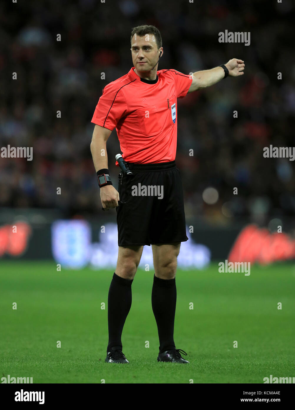 Match referee Felix Zwayer Stock Photo - Alamy