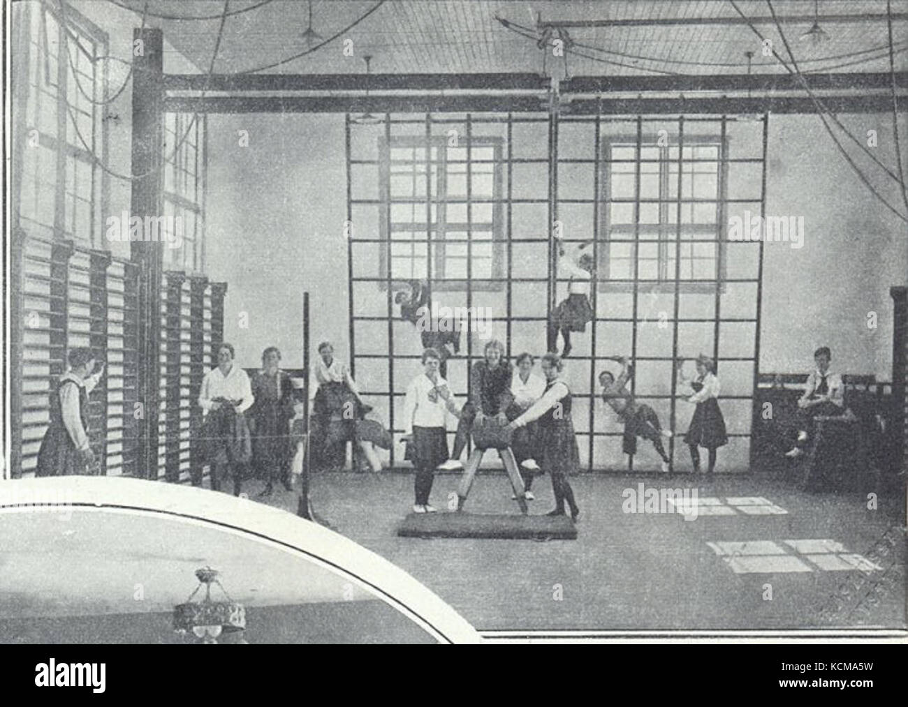 Den engelske Skole Gymnastik Stock Photo - Alamy