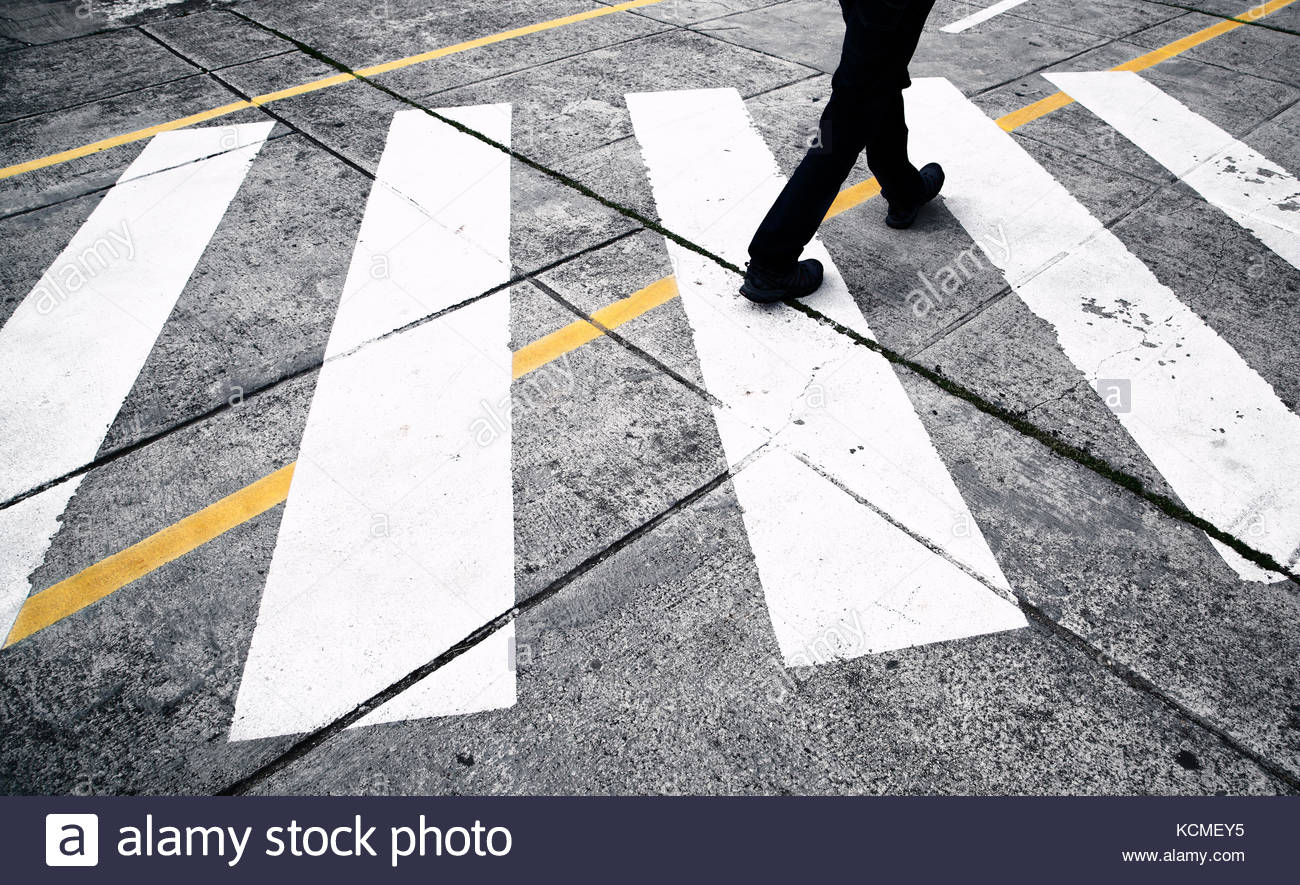 Crossroads Decision Stock Photos & Crossroads Decision Stock Images - Alamy