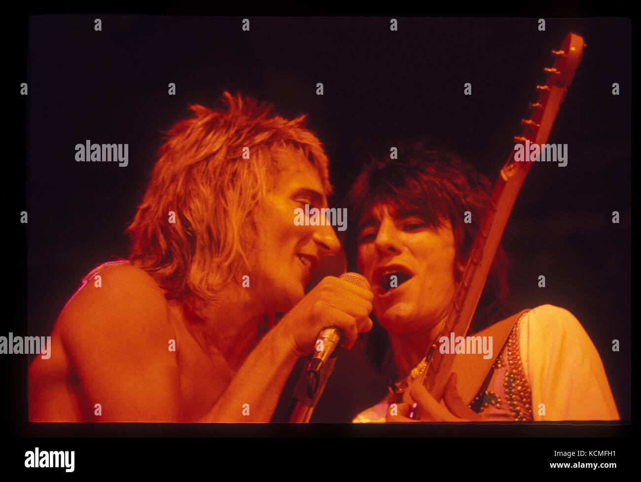 The faces 1975 hi-res stock photography and images - Alamy