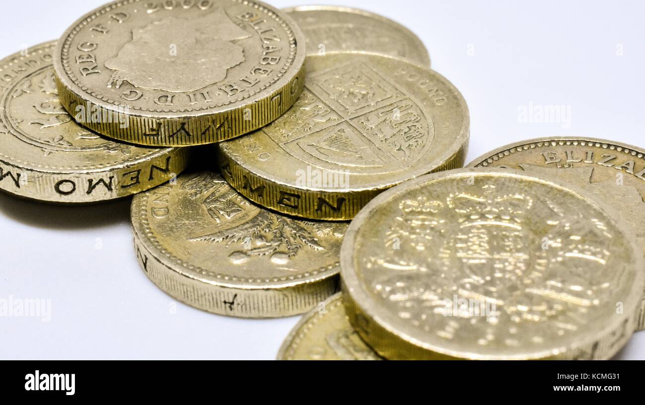 2017 british pound coins hi-res stock photography and images - Alamy