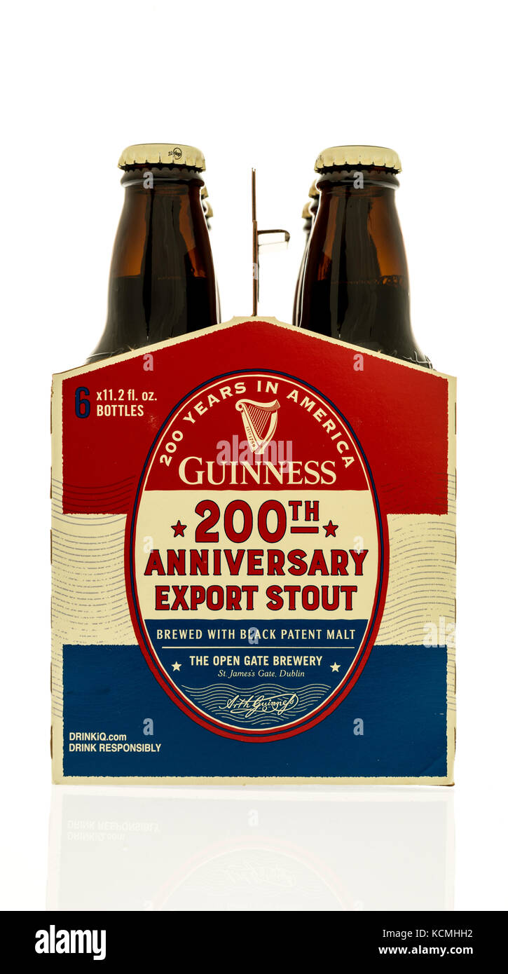 Winneconne, WI - 4 October 2017: A Six pack of Guinness 200th ...
