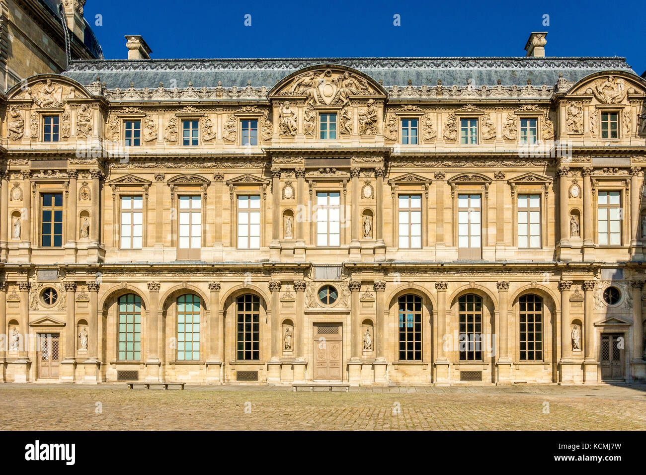 Stunning architecture is everywhere in Paris, France Stock Photo - Alamy