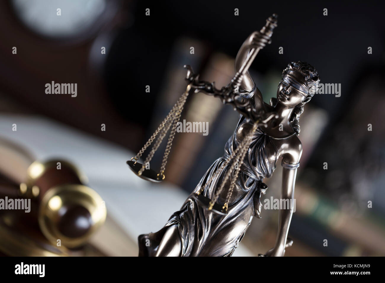 Old court library. Vintage clock. Statue of justice and gavel. Law ...