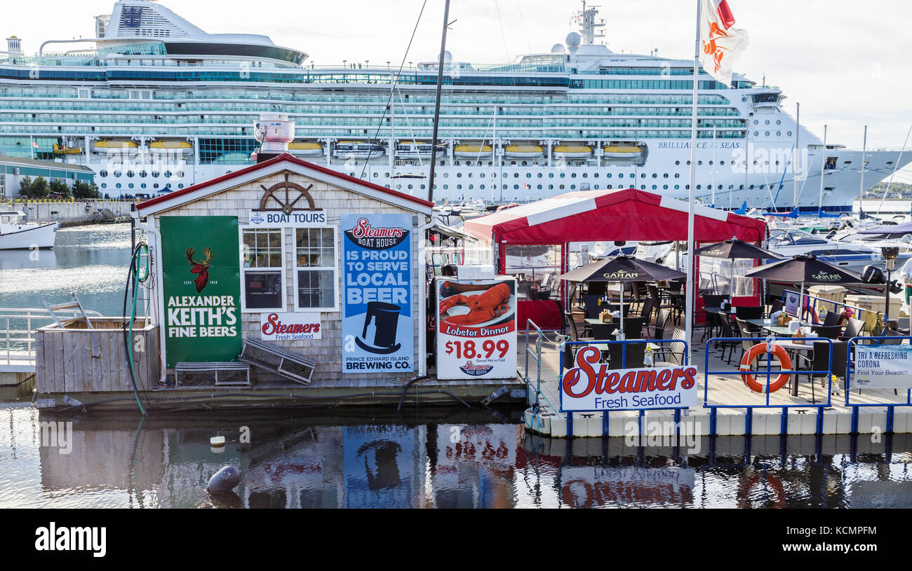 Royal Caribbean Cruise Ship, Brilliance of the Seas docked in ...