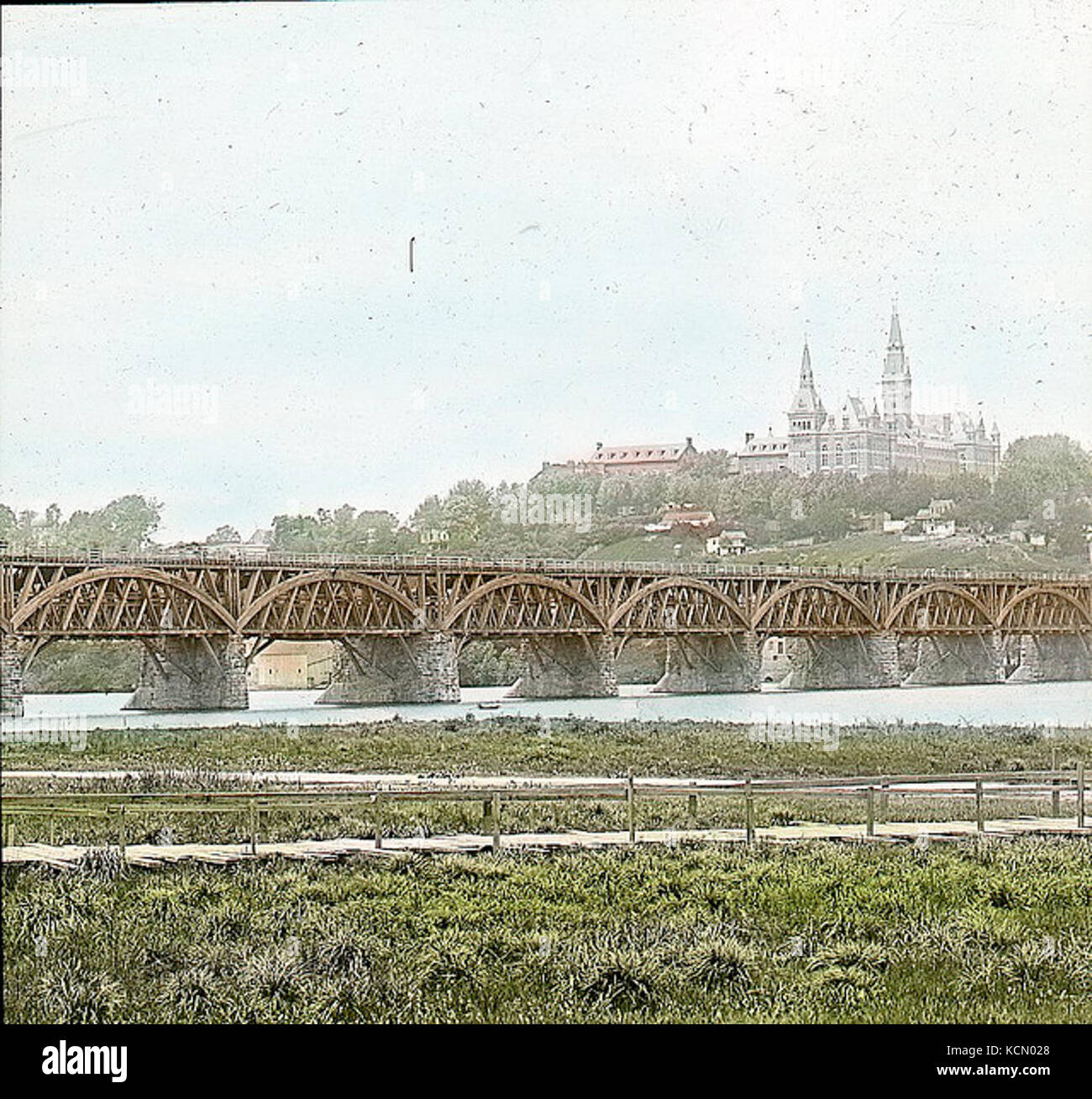 Dc bridge hi-res stock photography and images - Alamy