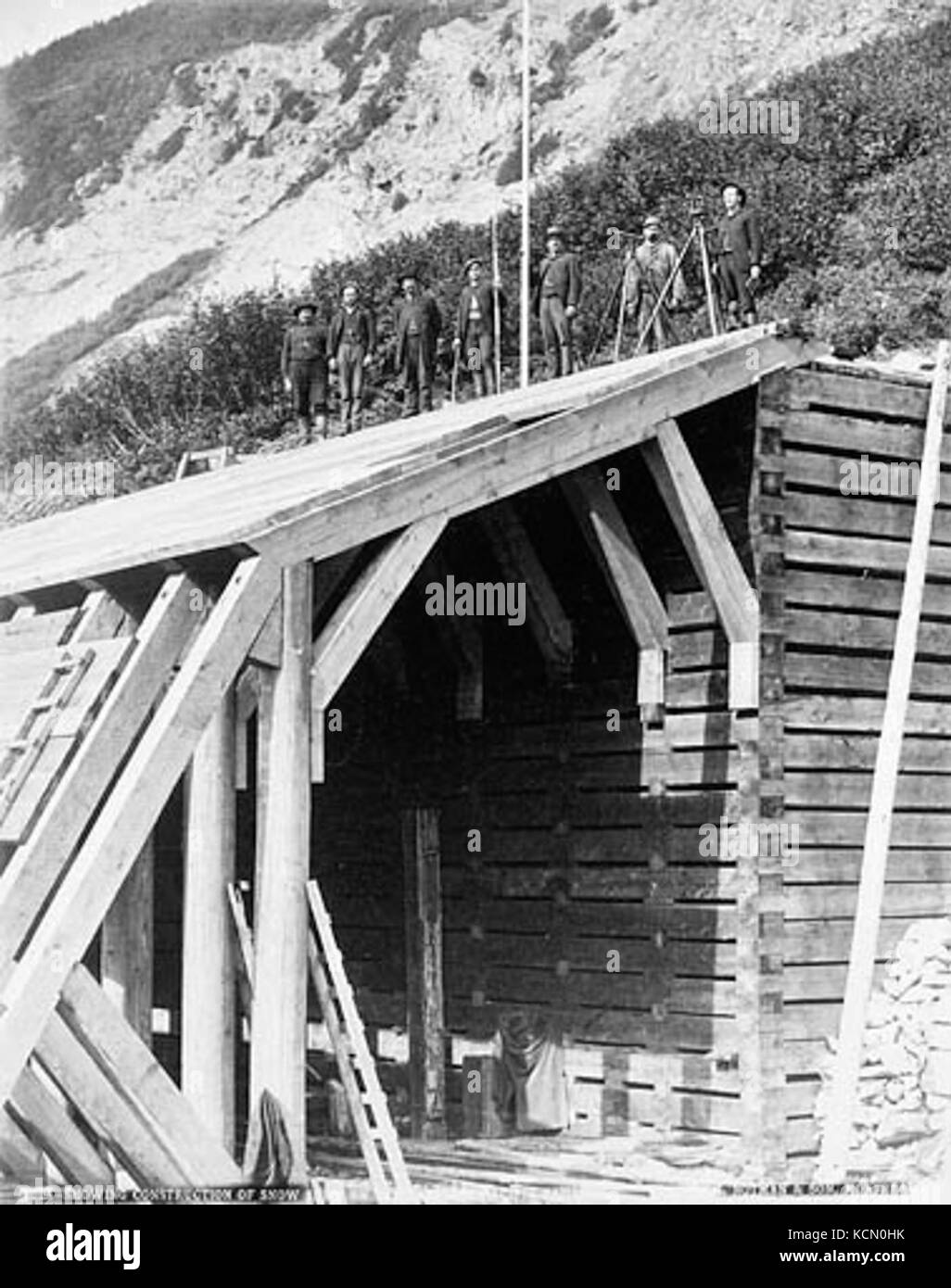 Snowshed hi-res stock photography and images - Alamy