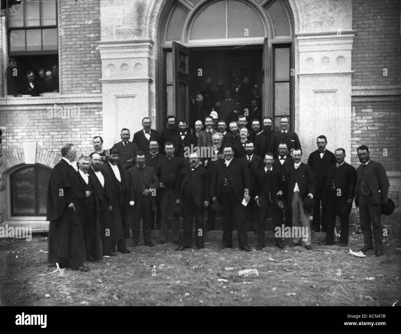Building legislative assembly in Black and White Stock Photos & Images ...