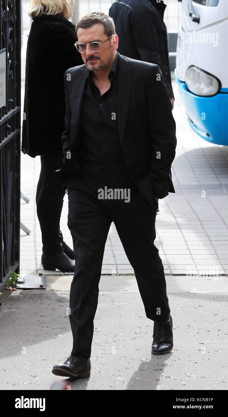 Chris Gascoyne arriving at Salford Cathedral for the funeral service of ...
