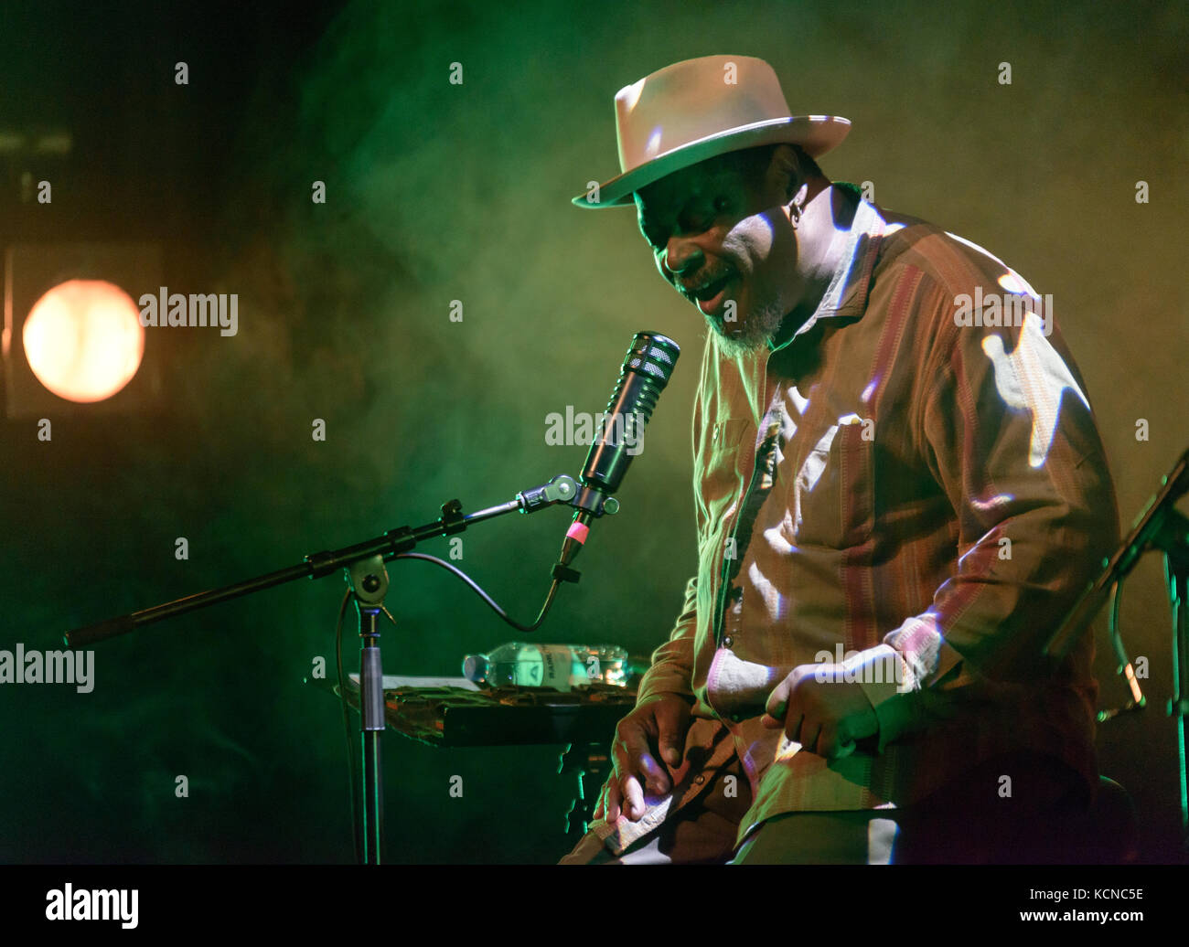 Phil harmonica hi-res stock photography and images - Alamy