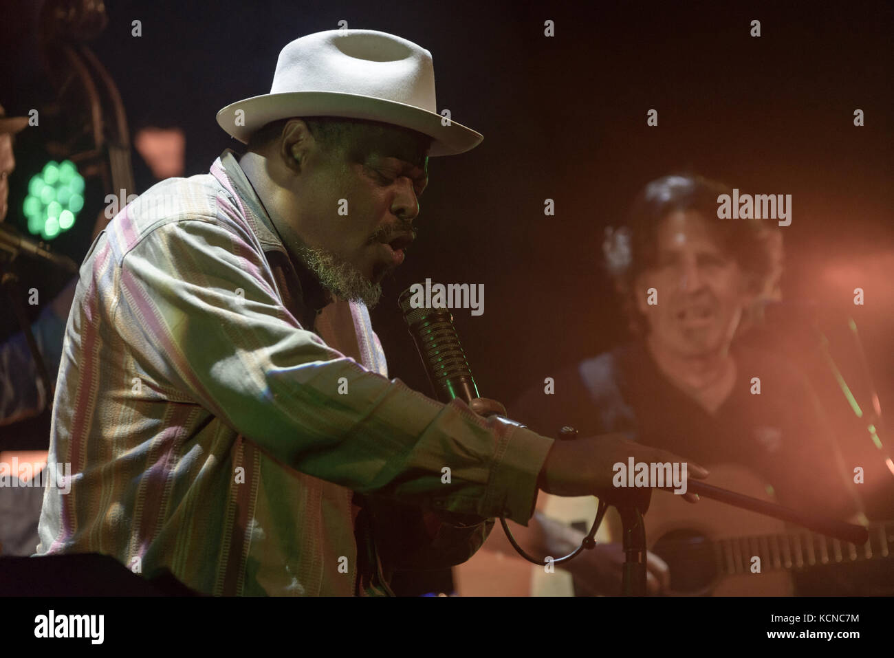 George wiggins hi-res stock photography and images - Alamy