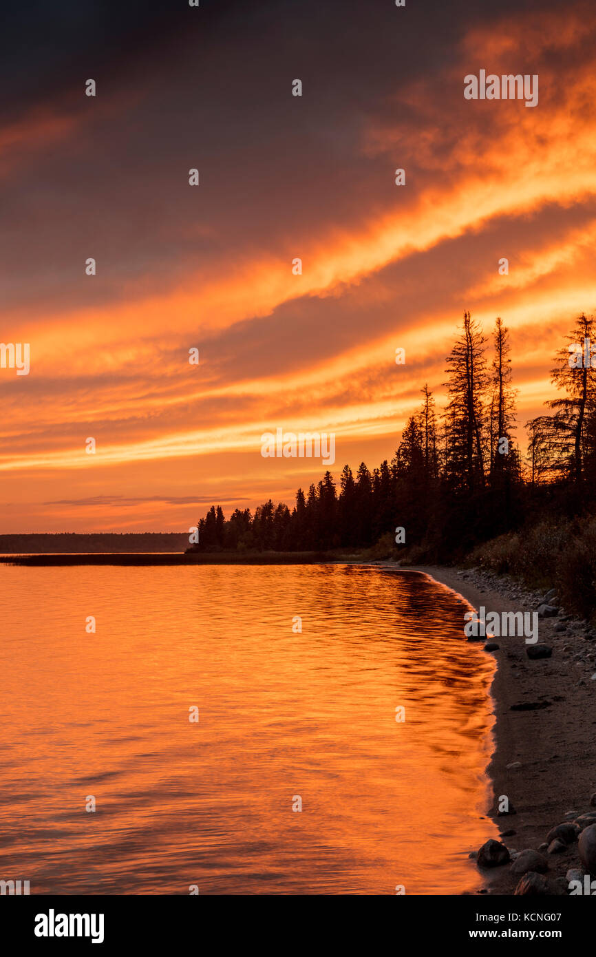 Clear lake manitoba hi-res stock photography and images - Alamy Clear lake manitoba hi-res stock photography and images - Alamy