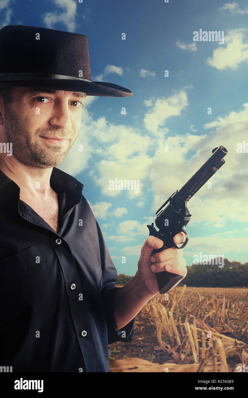 Cowboy pistol hi-res stock photography and images - Alamy