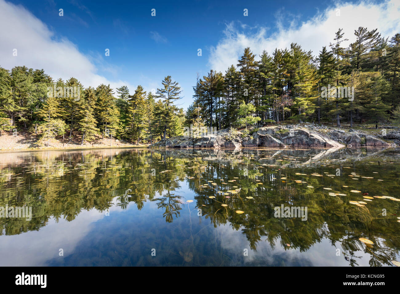 Killarney provincial park hi-res stock photography and images - Alamy