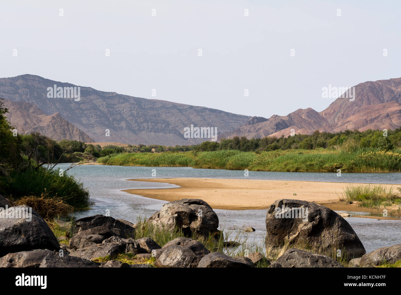 view on the oranje river in namibia Stock Photo - Alamy