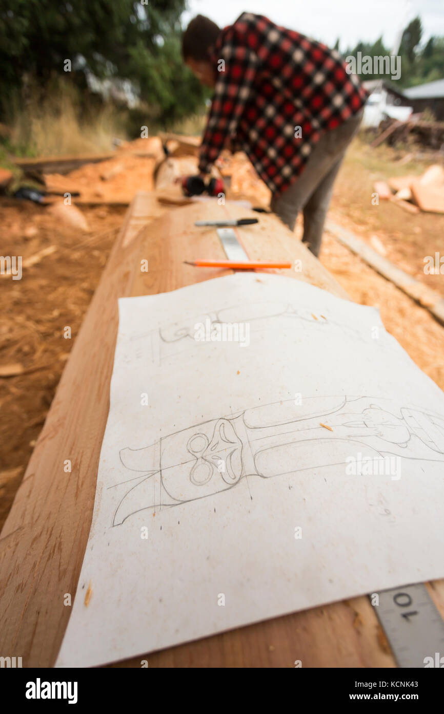 Native carvers of bc hi-res stock photography and images - Alamy