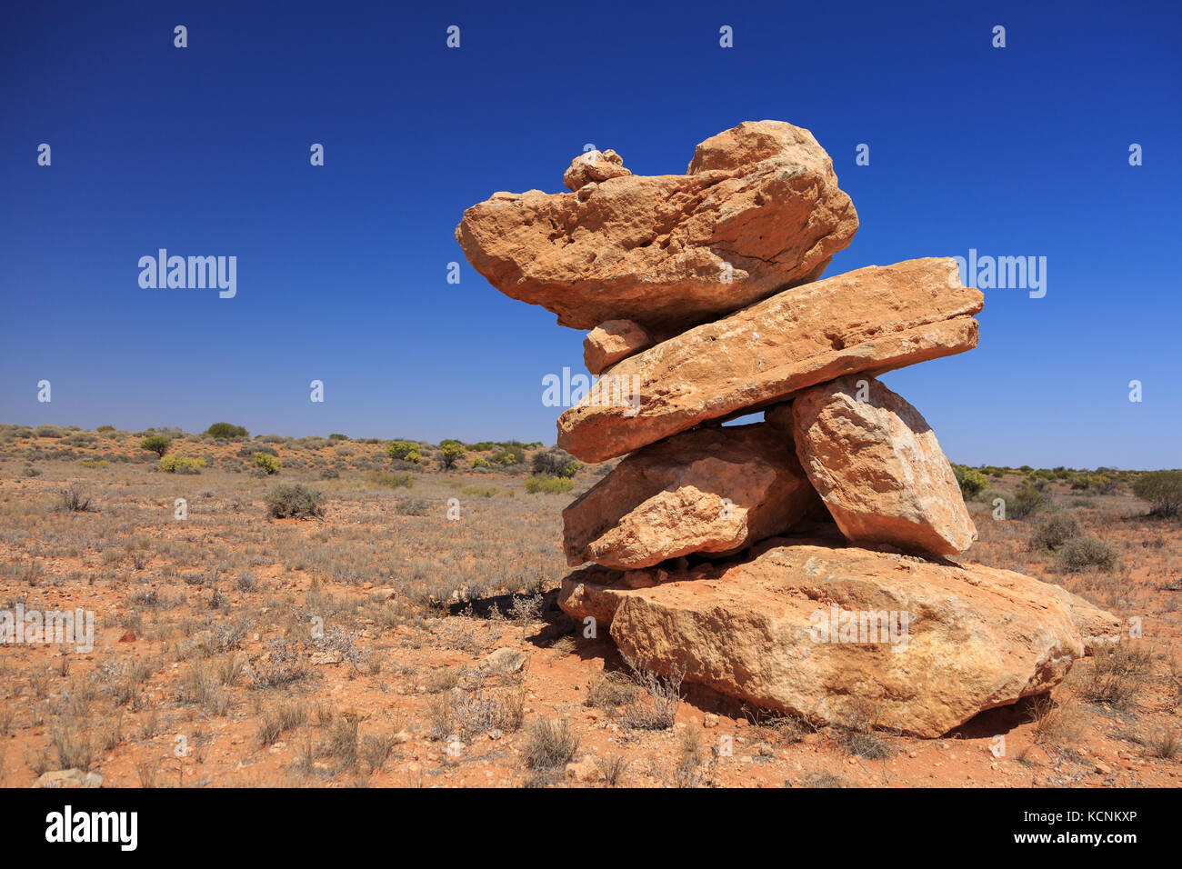 Images taken along the famous Oodnadatta Track in the Australian ...