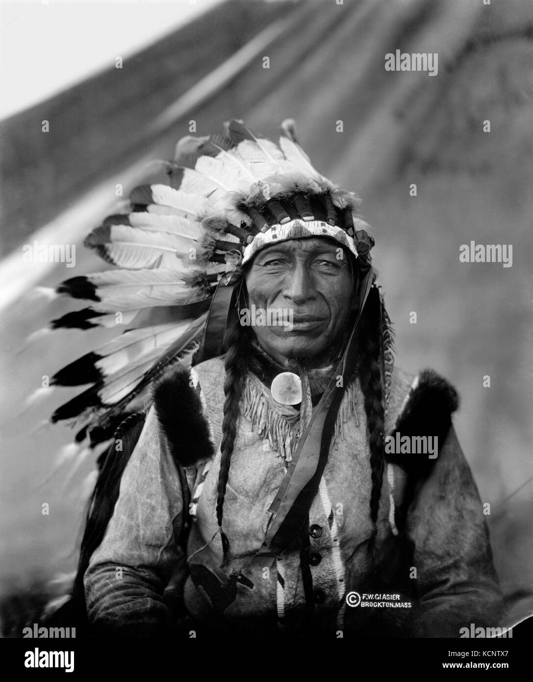 Chief Iron Tail Stock Photo - Alamy