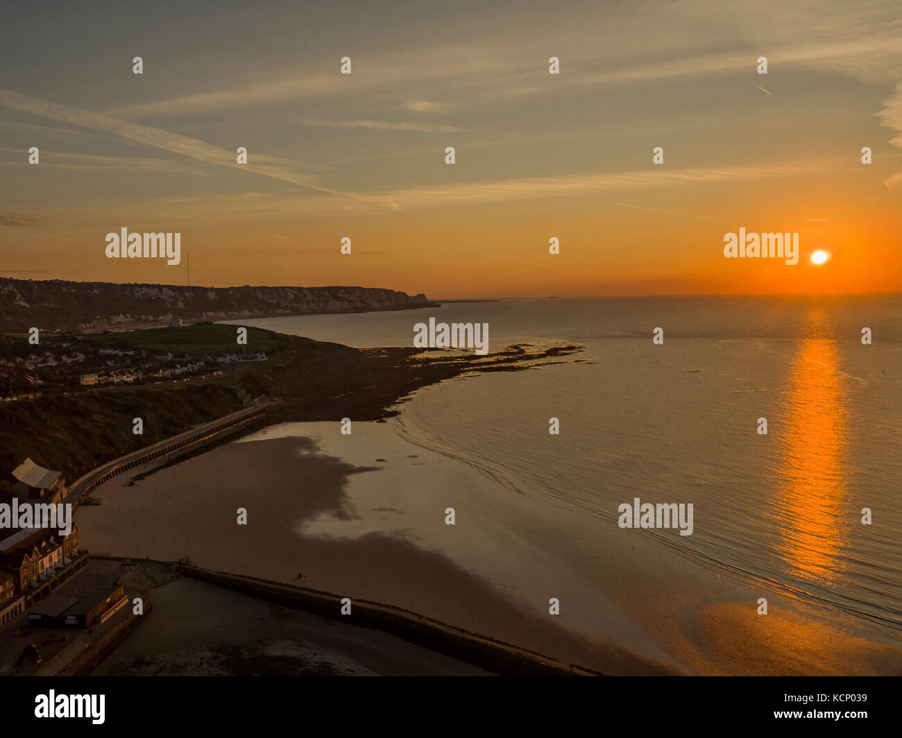 Folkestone kent aerial hi-res stock photography and images - Alamy