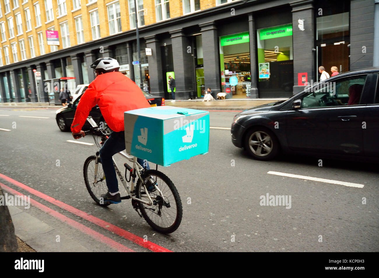 Deliveroo Rider Stock Photos & Deliveroo Rider Stock Images - Alamy