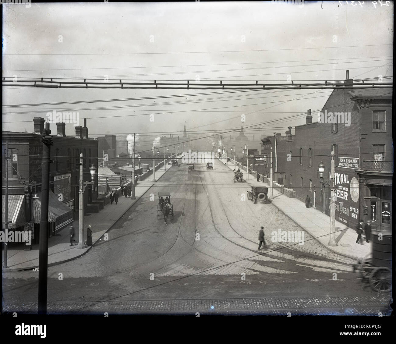 Bird's eye view of the intersection of 12th Street and Chouteau Stock ...