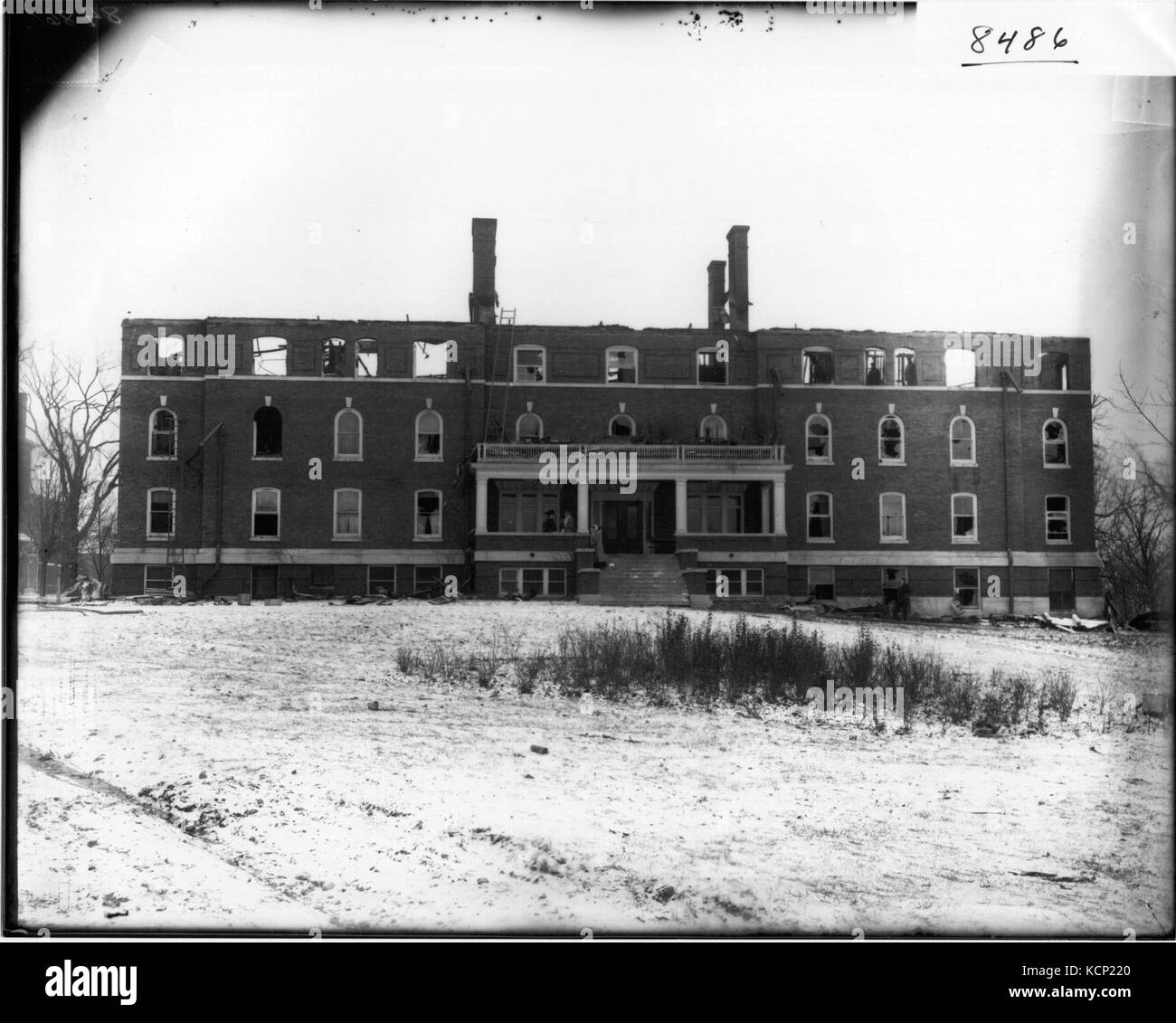 Hepburn Hall after fire 1908 (3191427507 Stock Photo - Alamy
