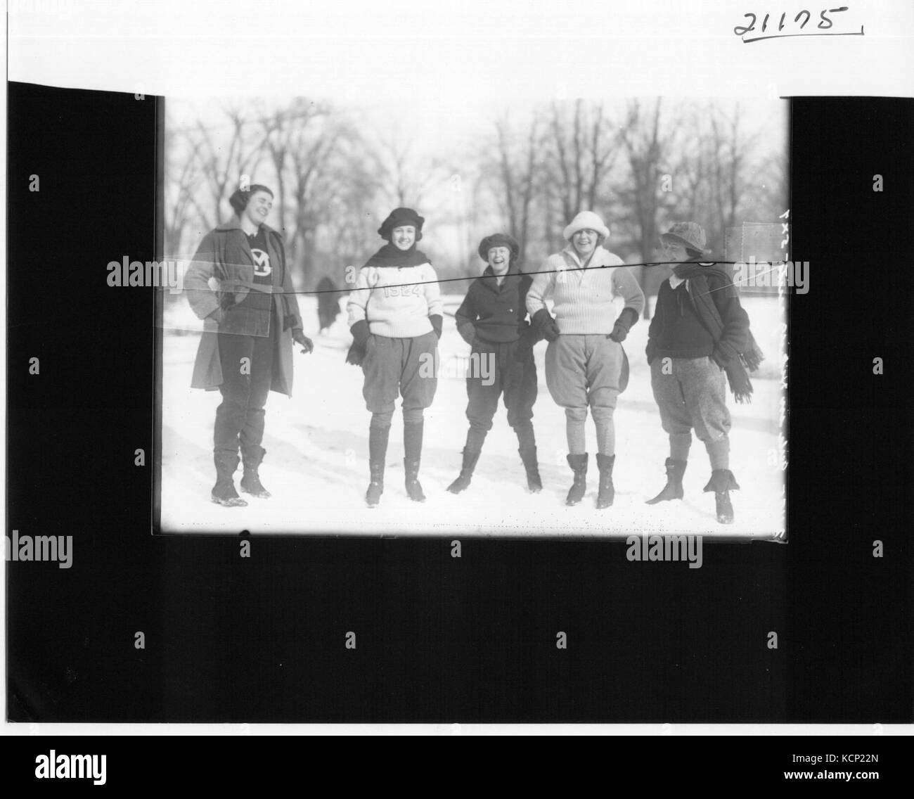 Rural women fashion Black and White Stock Photos & Images - Alamy