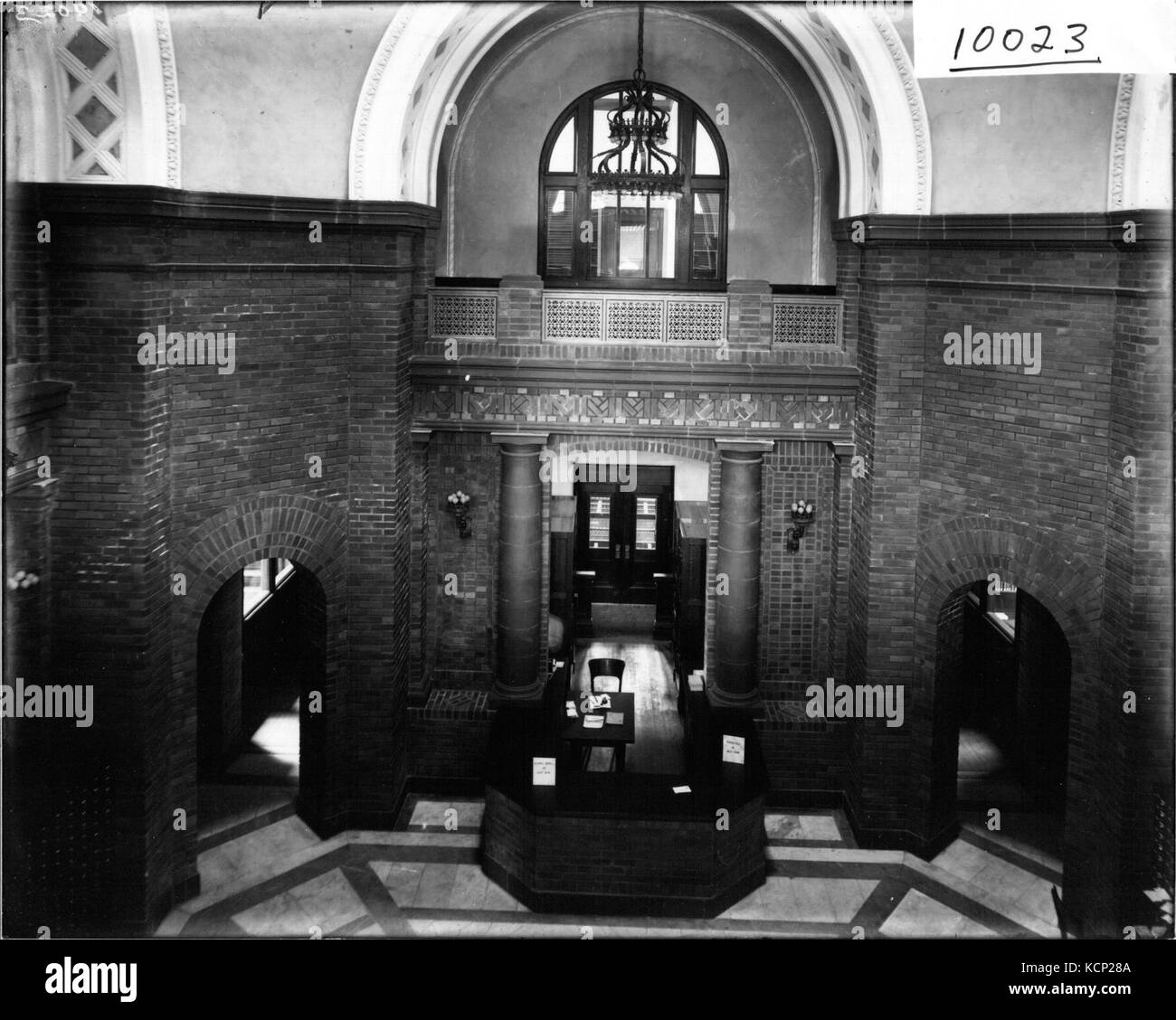 Balcony view of Alumni Library rotunda 1910 (3190834791 Stock Photo - Alamy