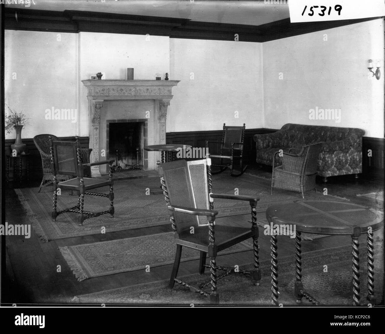 Hall and parlor hi-res stock photography and images - Alamy