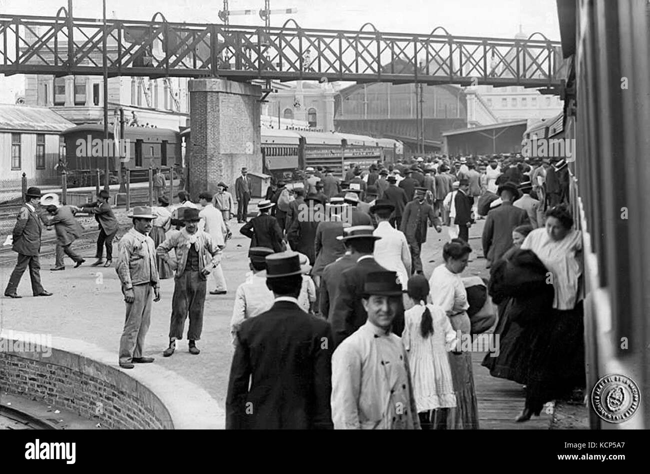 Constitucion railway station 1912 Stock Photo - Alamy