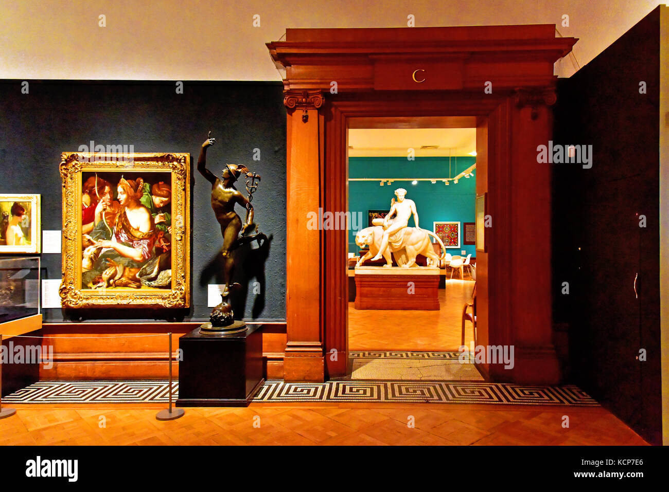 Shipley Art Gallery Gateshead room displays of fine art and sculpture ...