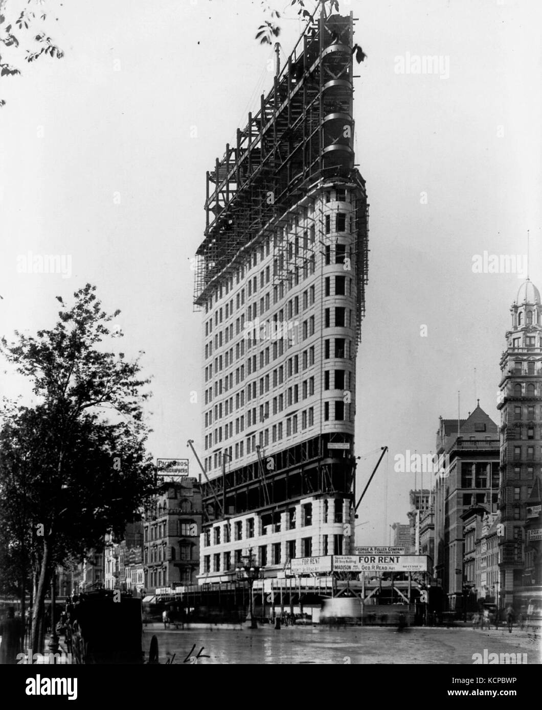 Construction site new steel Black and White Stock Photos & Images - Alamy