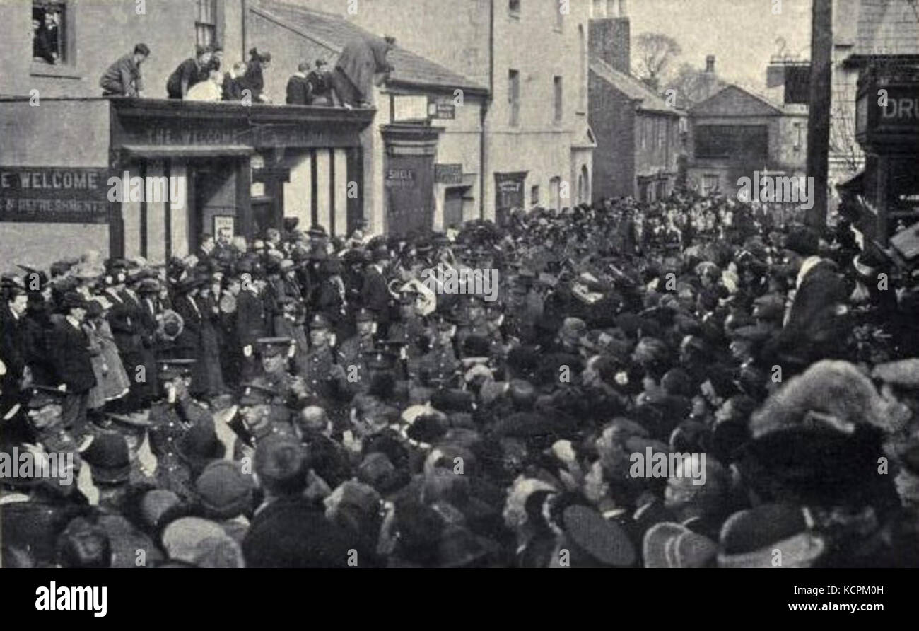 Victorian funeral procession hi-res stock photography and images - Alamy