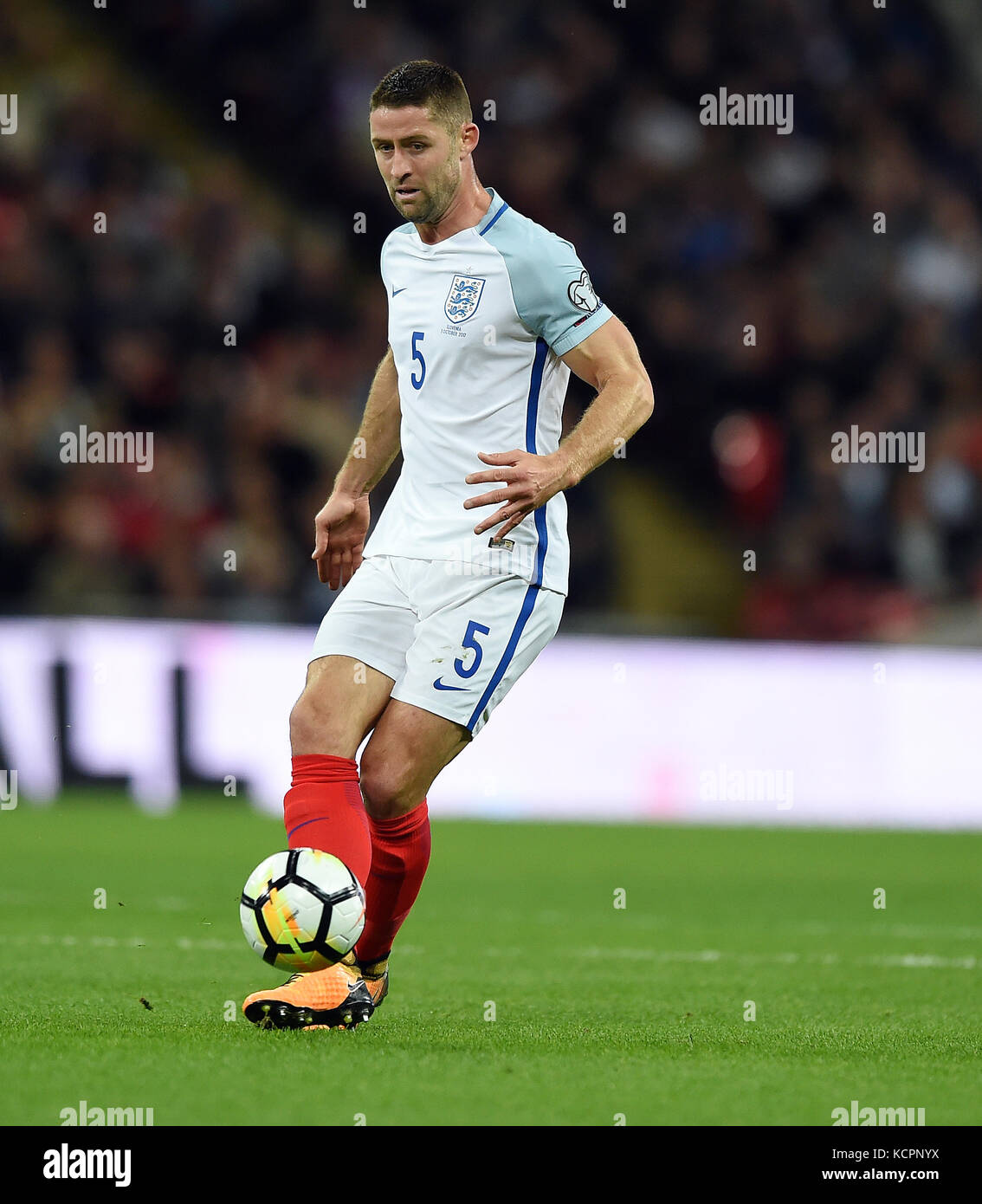 GARY CAHILL OF ENGLAND ENGLAND V SLOVENIA WEMBLEY STADIUM LONDON ...