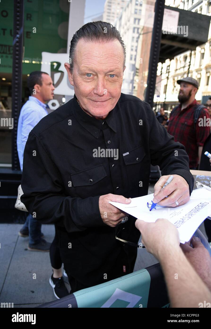 New York, NY, USA. 6th Oct, 2017. Robert Patrick, seen at AOL BUILD to ...