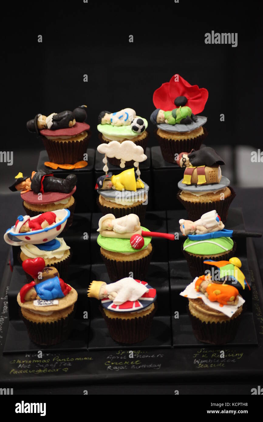 Big ben cake hi-res stock photography and images - Alamy