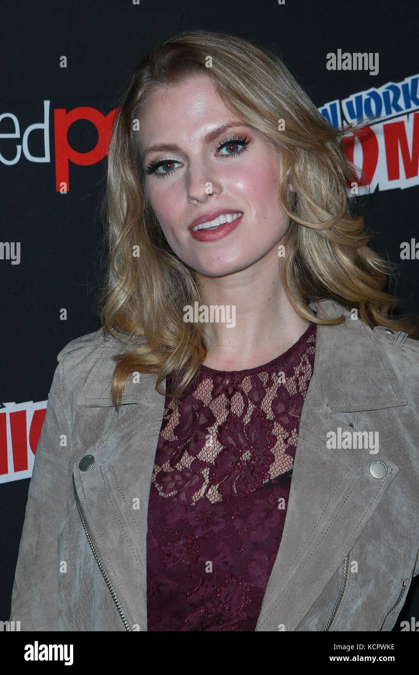 New York, NY, USA. 6th Oct, 2017. Barbara Dunkelman speaks at Rooster ...