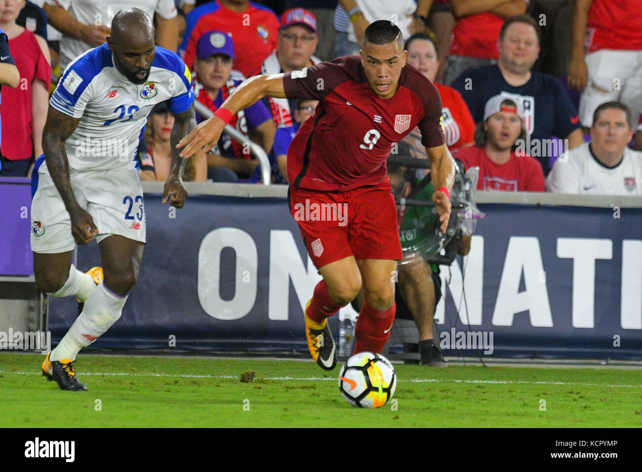 Orlando, Florida, USA. 6th Oct, 2017. United States forward Bobby Wood ...