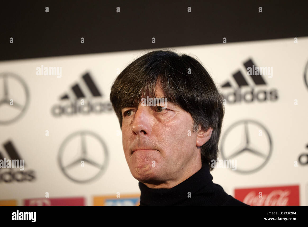 German manager hi-res stock photography and images - Alamy